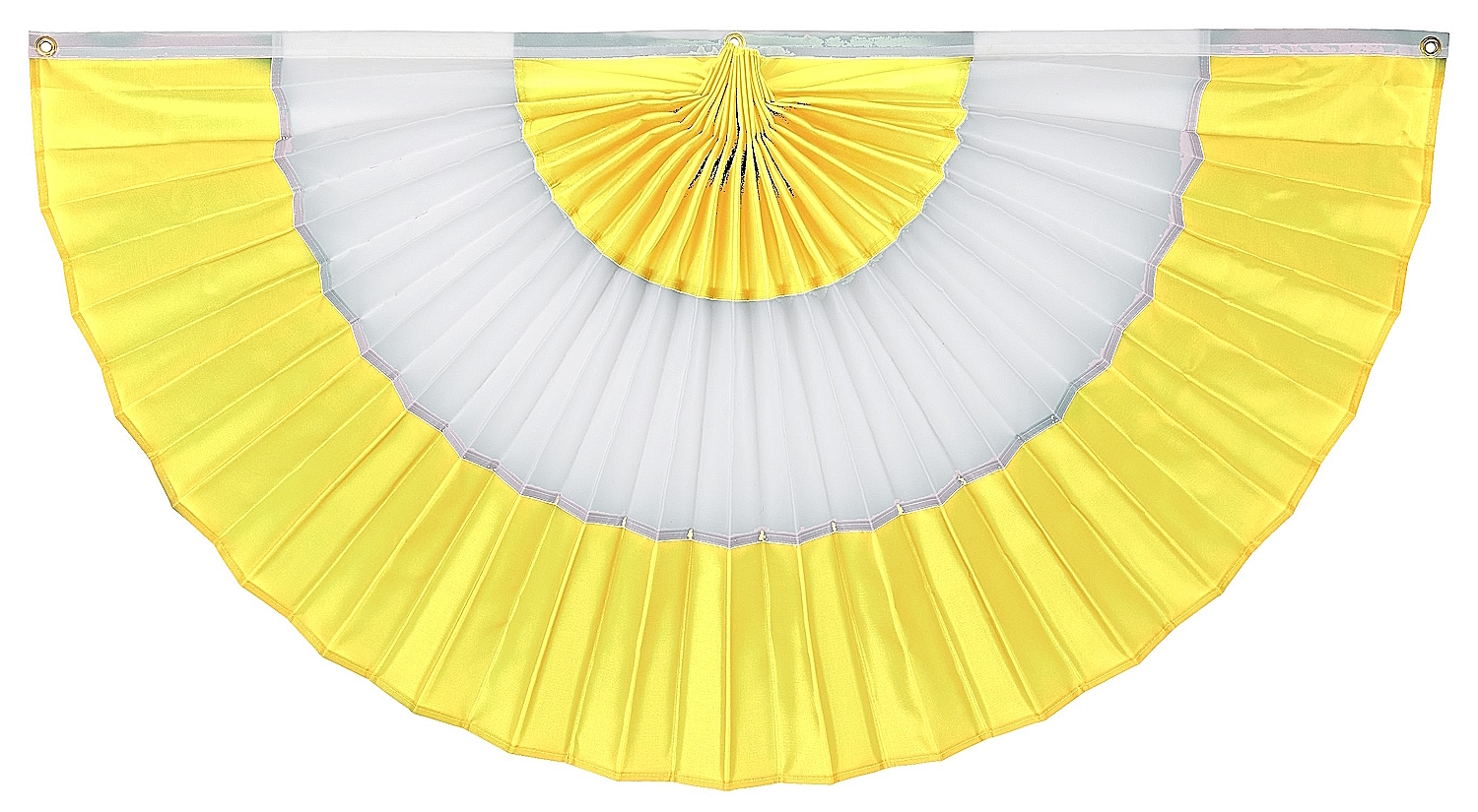 How To Properly Arrange and Display Multiple Flags - Independence Bunting & Flag